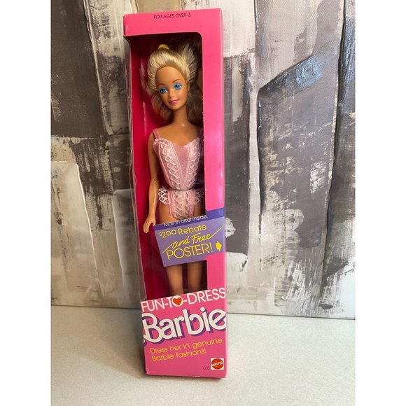 Mattel | Toys | 988 Vintage Mattel Fun To Dress Barbie In Box 1372 ...